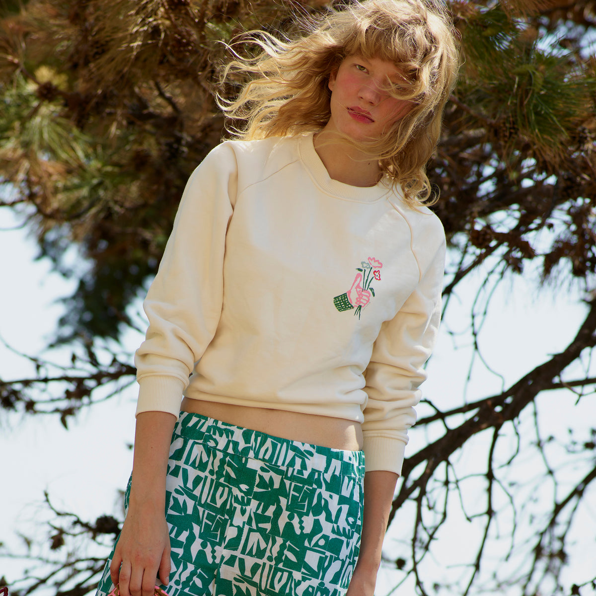 Sweatshirts – LAR Studio