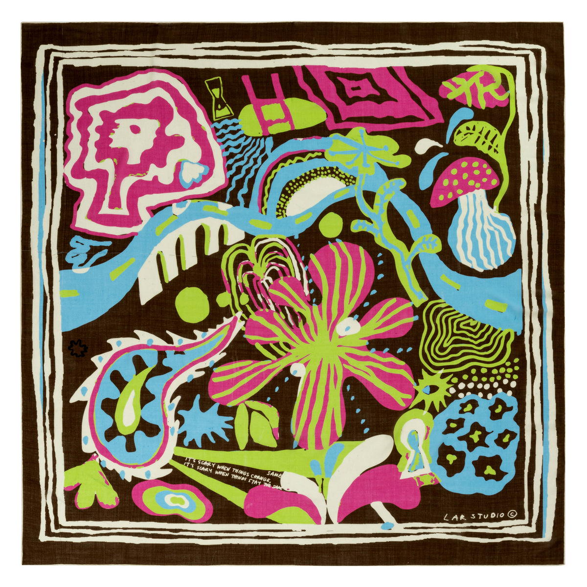 CHANGING FLORA BROWN WOOL SCARF – LAR Studio